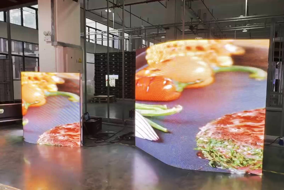 Introduction of Curved Screen-News-Leder Optoelectronic Technology Co.,Ltd.